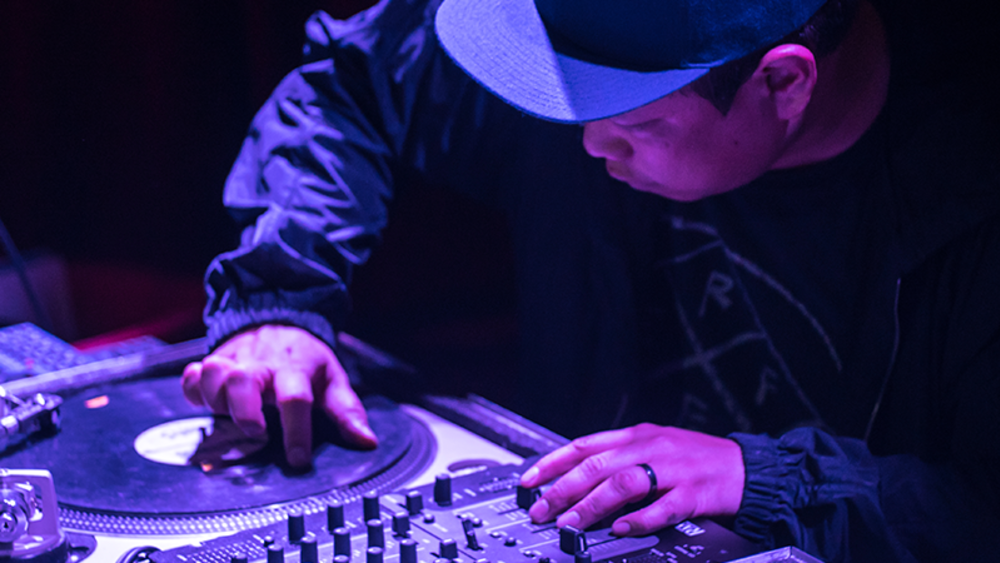 Technique Workshop: DJ Scratching Technique - NYU Abu Dhabi Public Programs